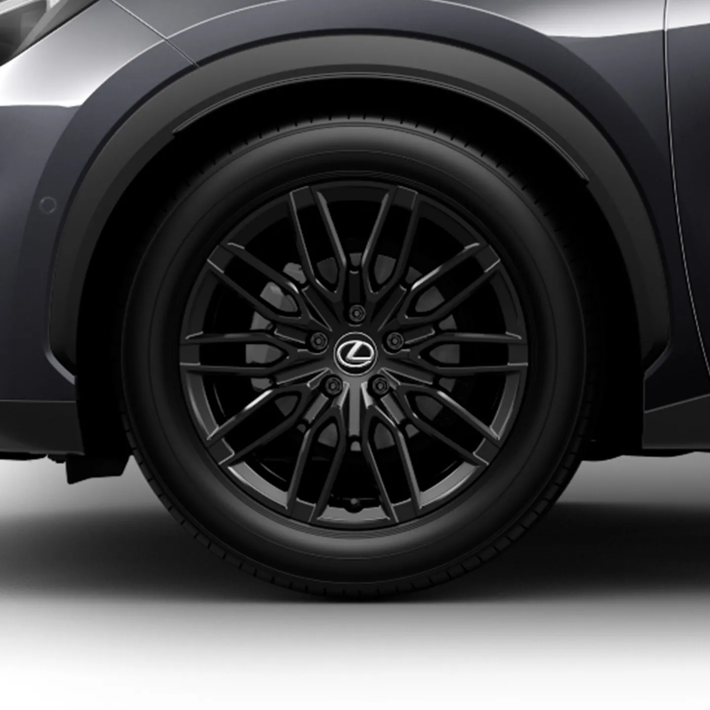 新型レクサスLBXのおすすめオプション10選！後付けできない必須は？｜くるまはっく